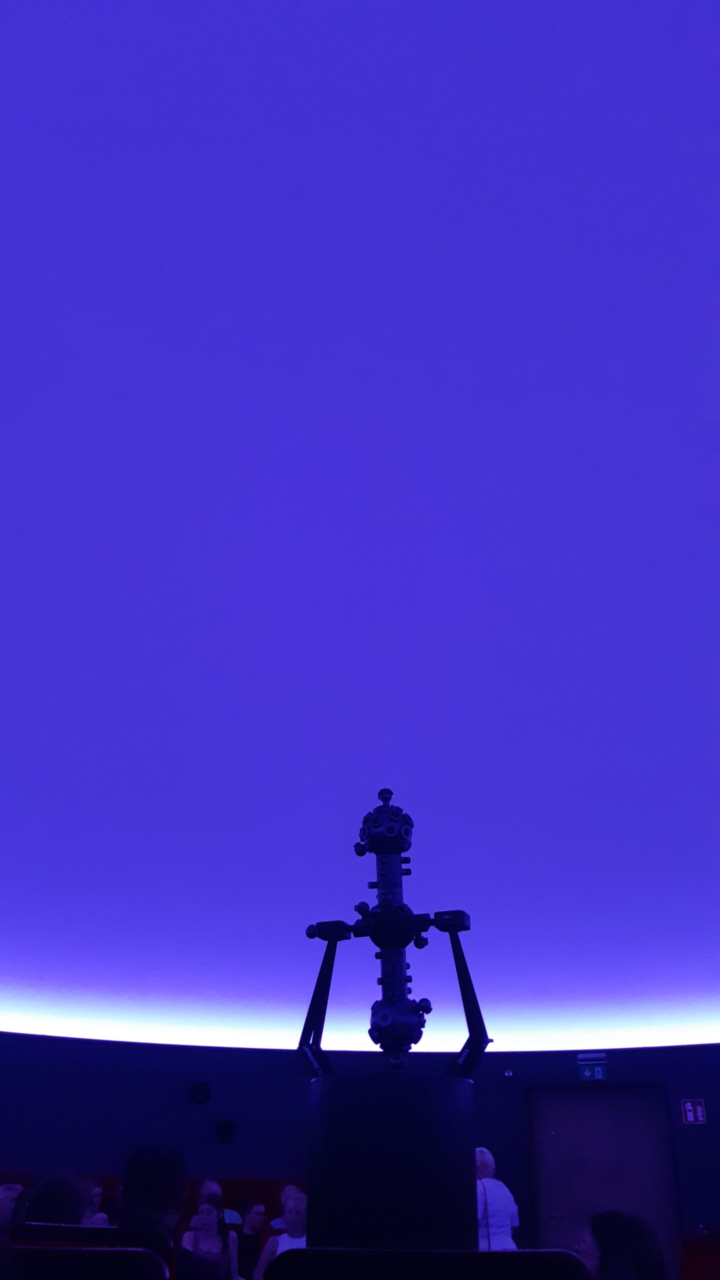 Besuch des Planetariums in Halle – Georg Forster Haus